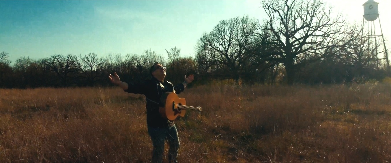 GIO SINGER by GIO SINGER | Find more at spotify, YouTube, Apple Music ...